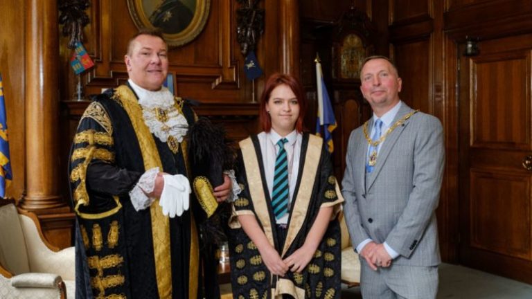 Hull City Council are seeking the next Young Mayor of Hull ...